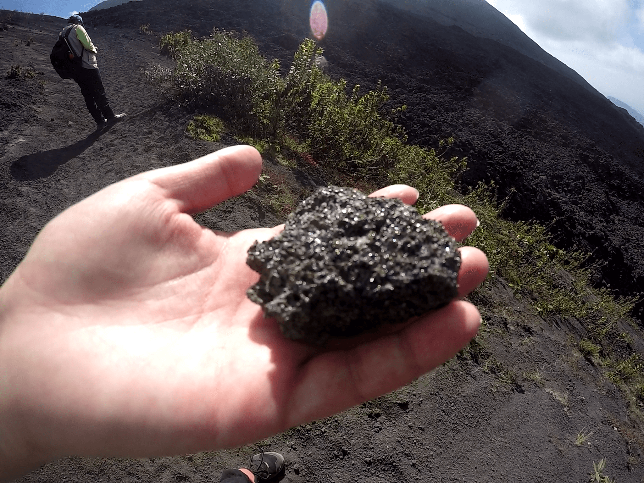 Cómo subir al Volcán de Pacaya en Guatemala | Guía