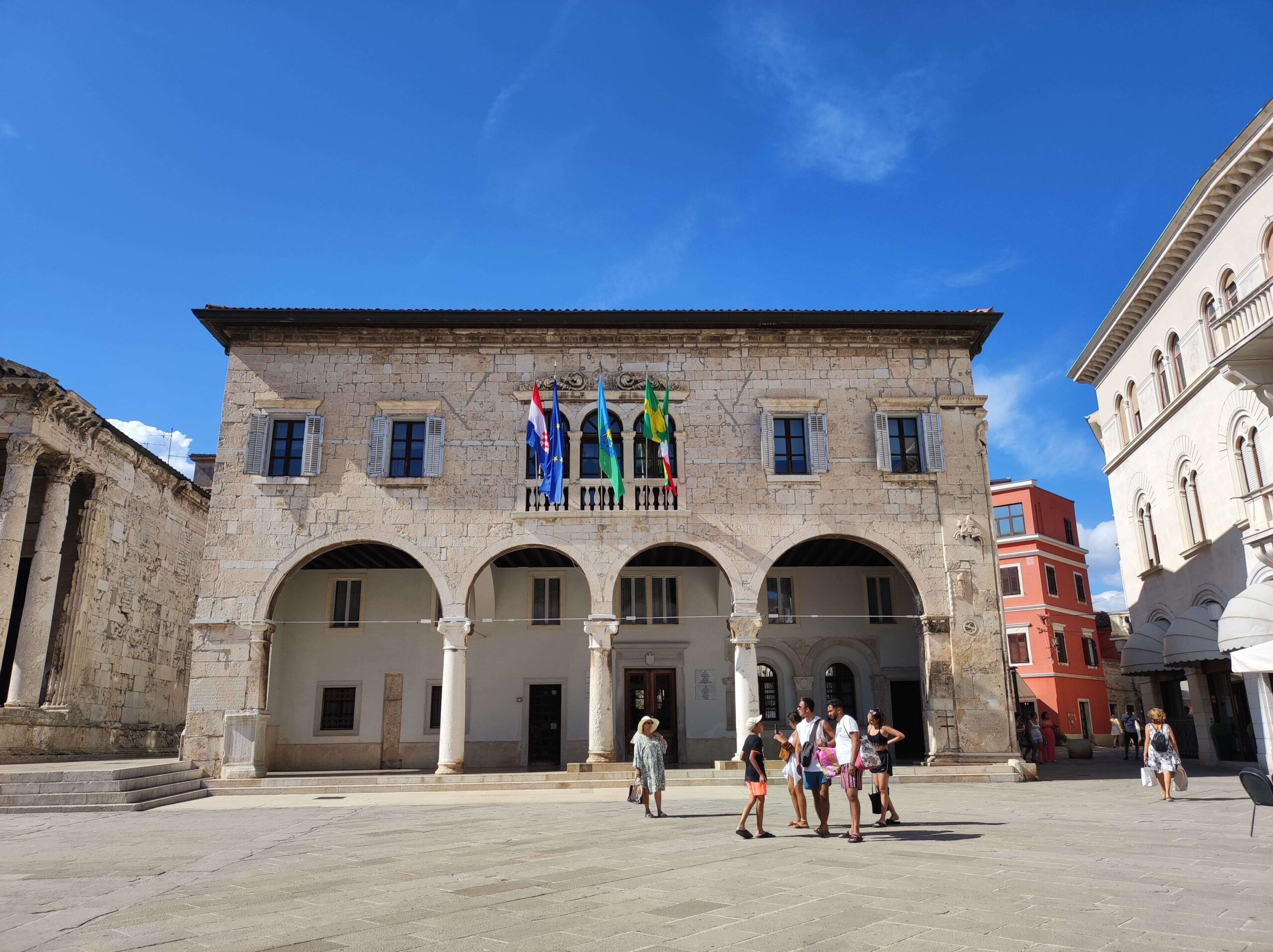 Qué ver en Pula: 8 Lugares turísticos | Guía Croacia