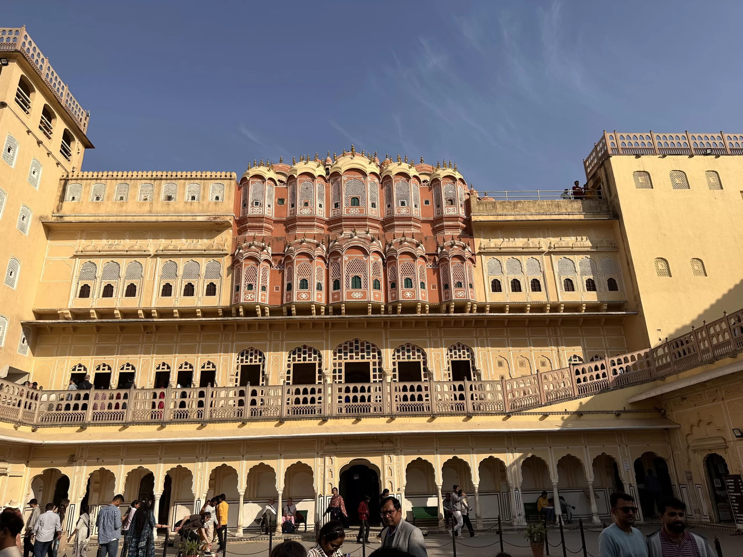 Visitar el Hawa Mahal en Jaipur: Guía Completa | India